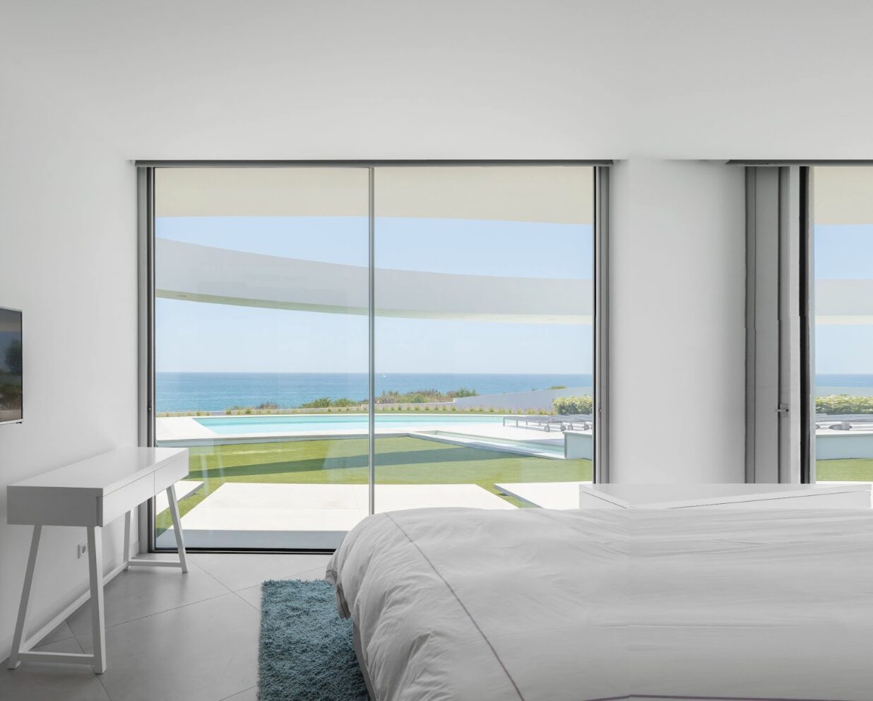 How Do You Adjust a Glass Sliding Door? | GFD Homes