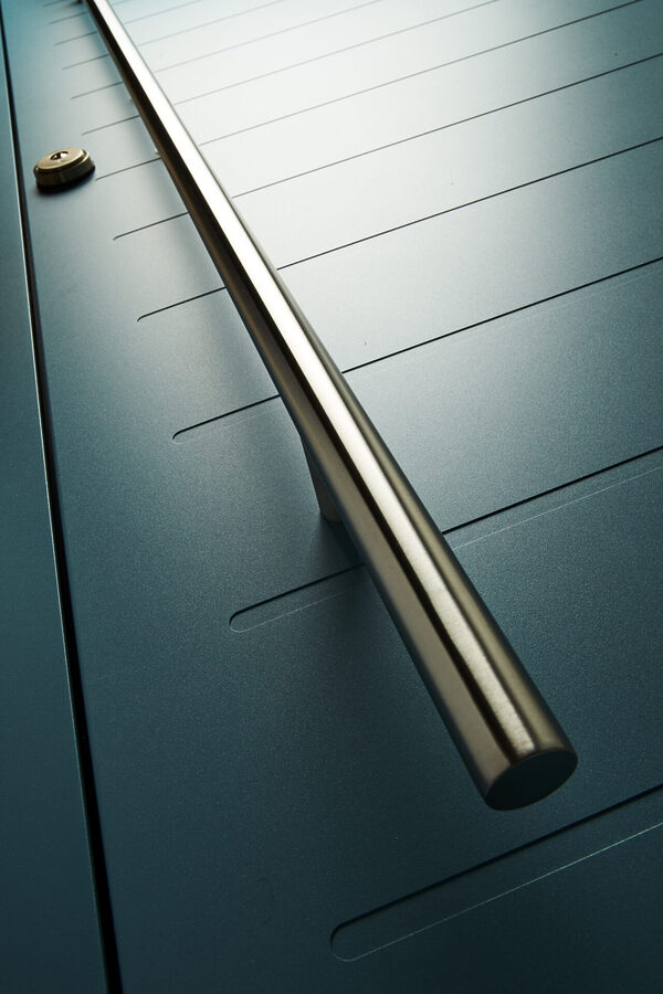 Understanding an Auto Slam Shut Door Lock l GFD Homes