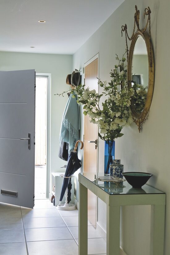 Understanding an Auto Slam Shut Door Lock l GFD Homes