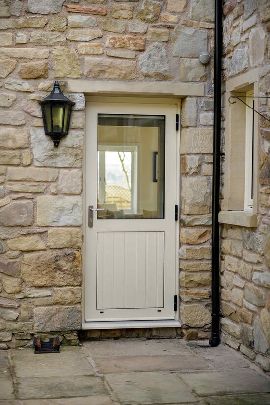 Understanding an Auto Slam Shut Door Lock l GFD Homes